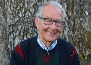 Oddvar Rolstad (1928-2019)